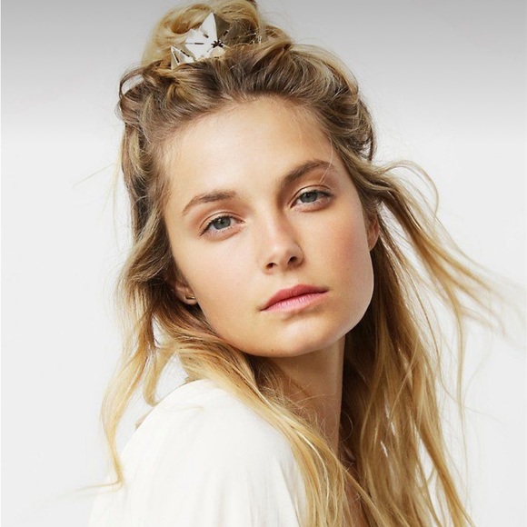 Kitsch | Accessories | Kitsch Crown Pin For Bun | Poshmark